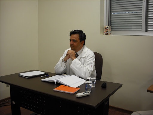 Alessandro Lia Mondelli - Infectologista | Médicos Brasil