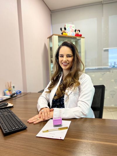 Dra. Karinne da Mata Missio Lombardi - Pediatra | Médicos Brasil
